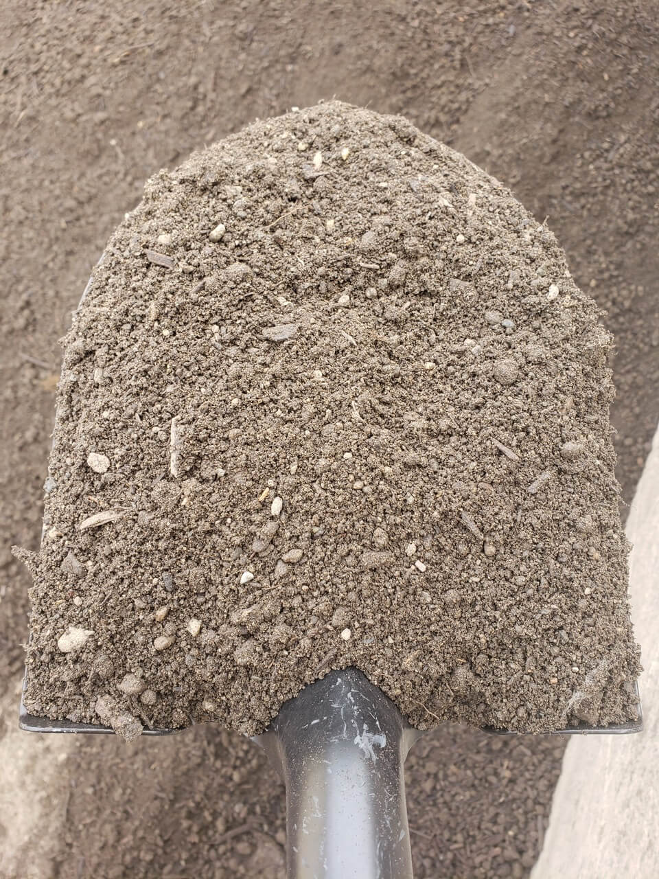 Bulk Topsoil Supply for Victoria, BC Homeowners